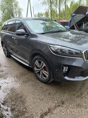 Pelēks Kia Sorento 2019 Rēzekne, ar dzinēja tilpumu 2.20 L un nobraukumu 288 tūkst. km par 20500 €, foto 6 vietnē AUTOMOTO.COM.LV