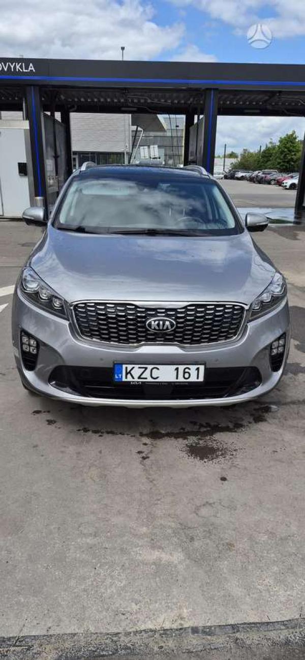 Pelēks Kia Sorento 2019 Viļņa, ar dzinēja tilpumu 2.20 L un nobraukumu 145 tūkst. km par 19500 €, foto 1 vietnē AUTOMOTO.COM.LV