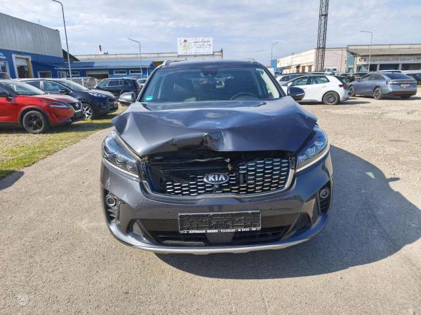 Kia Sorento 2019 Šauļi vietnē Pelēks Kia Sorento 2019 Šauļi, ar dzinēja tilpumu 2.20 L un nobraukumu 81 tūkst. km par 15900 €, foto 4 vietnē AUTOMOTO.COM.LV