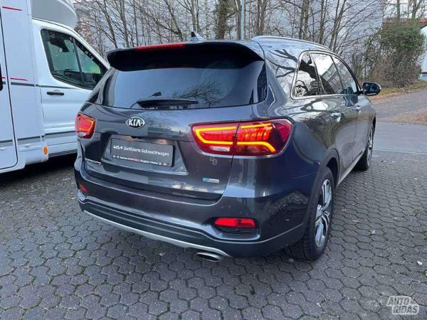 Grey Kia Sorento 2020 in Kaunas, with an engine capacity of 2.20 L and mileage of 60 thousand km for 30743 €, photo 7 on AUTOMOTO.COM.LV