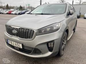 Grey Kia Sorento 2020 in Kaunas, with an engine capacity of 0.00 L and mileage of 94 thousand km for 33739 €, photo  on AUTOMOTO.COM.LV