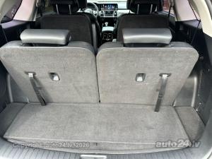 Grey Kia Sorento 2020 in Tallinn, with an engine capacity of 2.20 L and mileage of 127 thousand km for 29880 €, photo 24 on AUTOMOTO.COM.LV