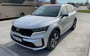 Grey Kia Sorento 2020 in Tallinn, with an engine capacity of 2.20 L and mileage of 129 thousand km for 29900 €, photo  on AUTOMOTO.COM.LV