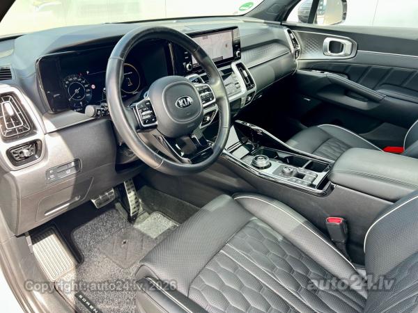 Pelēks Kia Sorento 2020 Tallina, ar dzinēja tilpumu 2.20 L un nobraukumu 126 tūkst. km par 29999 €, foto 9 vietnē AUTOMOTO.COM.LV
