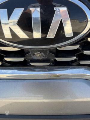 Grey Kia Sorento 2020 in Siauliai, with an engine capacity of 2.20 L and mileage of 230 thousand km for 12900 €, photo 9 on AUTOMOTO.COM.LV