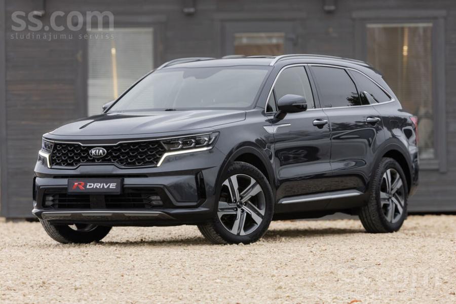 Pelēks Kia Sorento 2021 Jelgava, ar dzinēja tilpumu 1.60 L un nobraukumu 255 tūkst. km par 23500 €, foto 4 vietnē AUTOMOTO.COM.LV