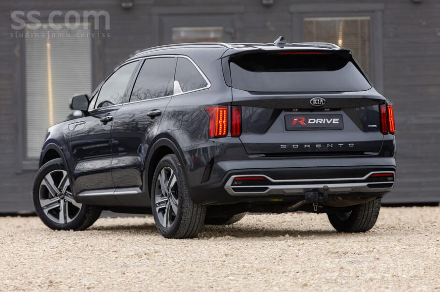 Pelēks Kia Sorento 2021 Jelgava, ar dzinēja tilpumu 1.60 L un nobraukumu 255 tūkst. km par 23500 €, foto 7 vietnē AUTOMOTO.COM.LV
