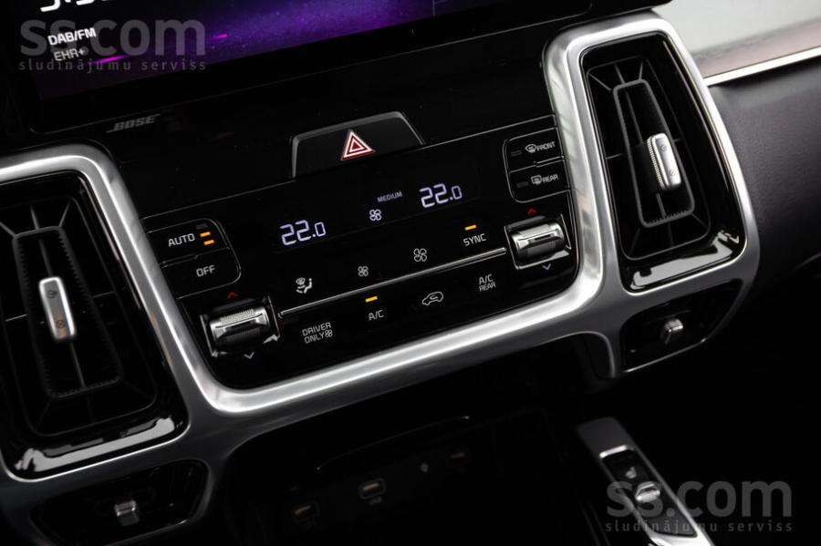 Pelēks Kia Sorento 2021 Jelgava, ar dzinēja tilpumu 1.60 L un nobraukumu 255 tūkst. km par 23500 €, foto 21 vietnē AUTOMOTO.COM.LV