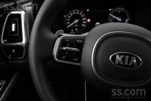 Pelēks Kia Sorento 2021 Jelgava, ar dzinēja tilpumu 1.60 L un nobraukumu 255 tūkst. km par 23500 €, foto 24 vietnē AUTOMOTO.COM.LV