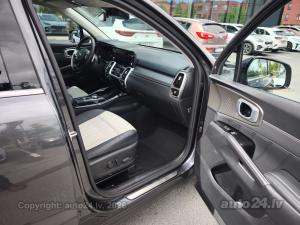 Pelēks Kia Sorento 2021 Tallina, ar dzinēja tilpumu 2.20 L un nobraukumu 87 tūkst. km par 32900 €, foto 7 vietnē AUTOMOTO.COM.LV