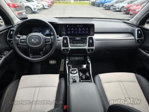 Pelēks Kia Sorento 2021 Tallina, ar dzinēja tilpumu 2.20 L un nobraukumu 87 tūkst. km par 32900 €, foto 9 vietnē AUTOMOTO.COM.LV