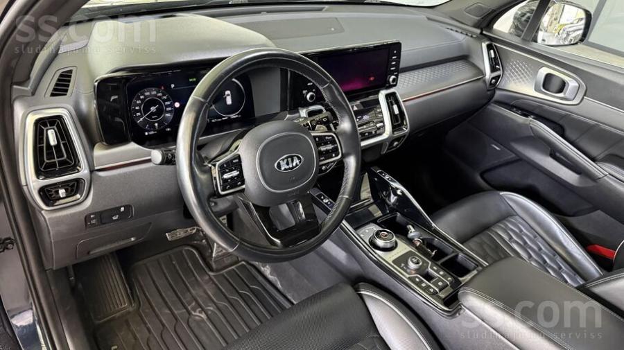Pelēks Kia Sorento 2021 Rīga, ar dzinēja tilpumu 2.20 L un nobraukumu 105 tūkst. km par 31900 €, foto 13 vietnē AUTOMOTO.COM.LV