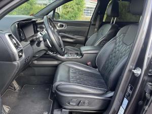 Pelēks Kia Sorento 2021 Viļņa, ar dzinēja tilpumu 1.60 L un nobraukumu 96 tūkst. km par 32450 €, foto 6 vietnē AUTOMOTO.COM.LV