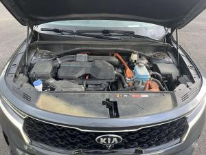 Pelēks Kia Sorento 2021 Viļņa, ar dzinēja tilpumu 1.60 L un nobraukumu 96 tūkst. km par 32450 €, foto 17 vietnē AUTOMOTO.COM.LV