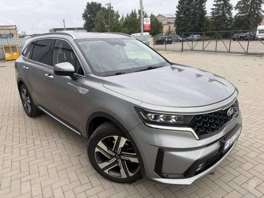 Серый Киа Соренто 2021 в Таураге, объемом двигателя 1.60 л и пробегом 125 тыс. км за 29500 €, фото 8 на AUTOMOTO.COM.LV