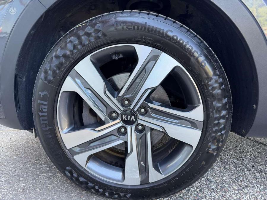 Pelēks Kia Sorento 2021 Viļņa, ar dzinēja tilpumu 1.60 L un nobraukumu 96 tūkst. km par 32350 €, foto 12 vietnē AUTOMOTO.COM.LV