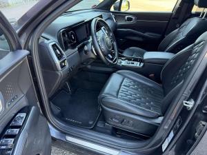 Pelēks Kia Sorento 2021 Viļņa, ar dzinēja tilpumu 1.60 L un nobraukumu 96 tūkst. km par 32350 €, foto 14 vietnē AUTOMOTO.COM.LV