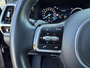 Pelēks Kia Sorento 2021 Viļņa, ar dzinēja tilpumu 1.60 L un nobraukumu 96 tūkst. km par 32350 €, foto 24 vietnē AUTOMOTO.COM.LV