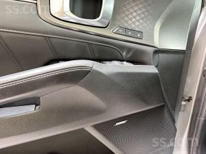 Grey Kia Sorento 2021 in Riga, with an engine capacity of 2.20 L and mileage of 144 thousand km for 26900 €, photo 19 on AUTOMOTO.COM.LV