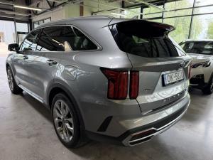 Pelēks Kia Sorento 2021 Rīga, ar dzinēja tilpumu 2.20 L un nobraukumu 144 tūkst. km par 26900 €, foto 3 vietnē AUTOMOTO.COM.LV