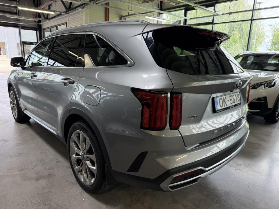 Pelēks Kia Sorento 2021 Rīga, ar dzinēja tilpumu 2.20 L un nobraukumu 144 tūkst. km par 26900 €, foto 3 vietnē AUTOMOTO.COM.LV