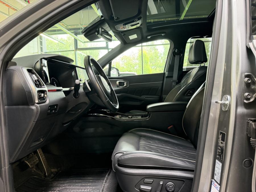 Pelēks Kia Sorento 2021 Rīga, ar dzinēja tilpumu 2.20 L un nobraukumu 144 tūkst. km par 26900 €, foto 10 vietnē AUTOMOTO.COM.LV
