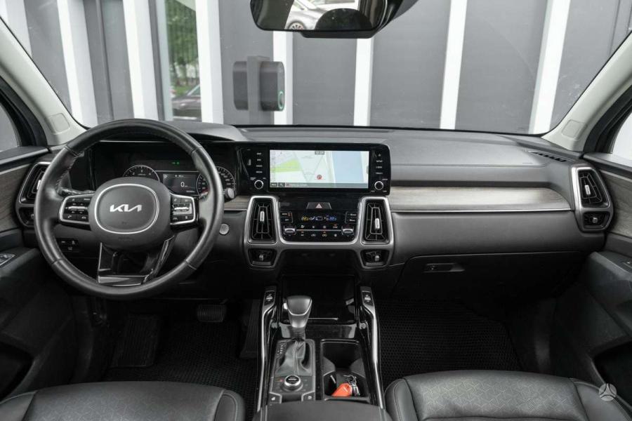 Pelēks Kia Sorento 2021 Viļņa, ar dzinēja tilpumu 2.20 L un nobraukumu 183 tūkst. km par 23900 €, foto 17 vietnē AUTOMOTO.COM.LV