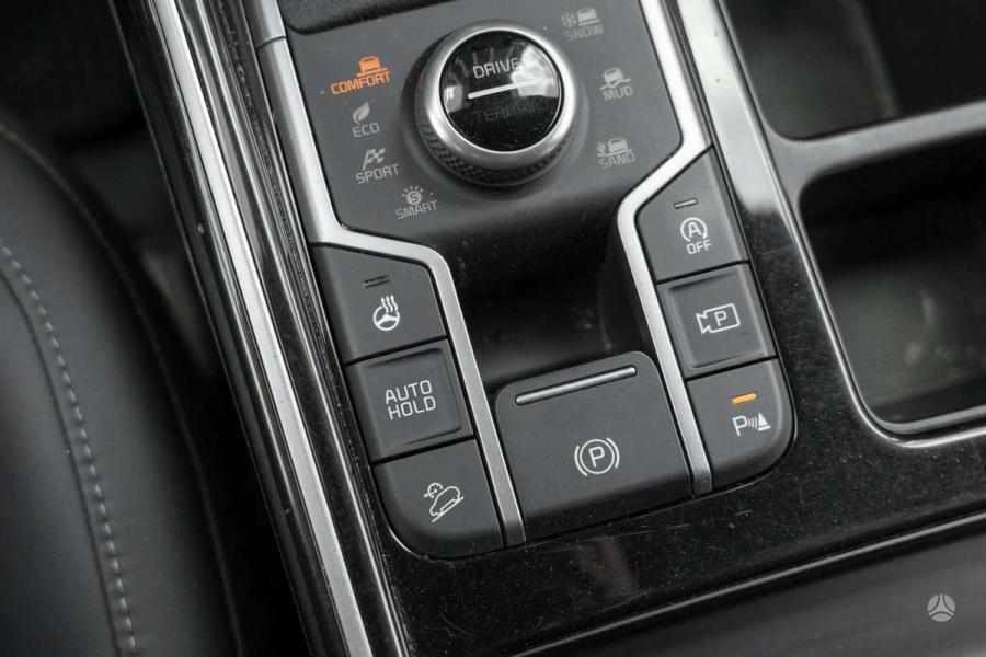 Pelēks Kia Sorento 2021 Viļņa, ar dzinēja tilpumu 2.20 L un nobraukumu 183 tūkst. km par 23900 €, foto 33 vietnē AUTOMOTO.COM.LV