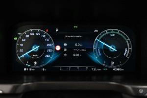 Grey Kia Sorento 2021 in Vilnius, with an engine capacity of 1.60 L and mileage of 41 thousand km for 37900 €, photo 7 on AUTOMOTO.COM.LV