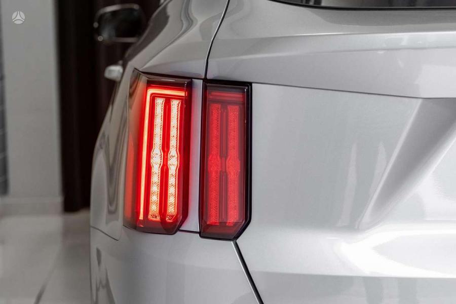 Grey Kia Sorento 2021 in Vilnius, with an engine capacity of 1.60 L and mileage of 41 thousand km for 37900 €, photo 32 on AUTOMOTO.COM.LV