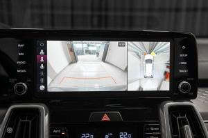 Grey Kia Sorento 2021 in Vilnius, with an engine capacity of 1.60 L and mileage of 41 thousand km for 37900 €, photo 37 on AUTOMOTO.COM.LV