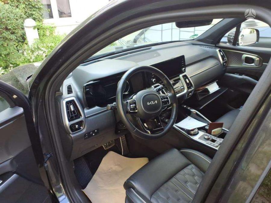 Pelēks Kia Sorento 2022 Viļņa, ar dzinēja tilpumu 1.60 L un nobraukumu 85 tūkst. km par 32065 €, foto 7 vietnē AUTOMOTO.COM.LV