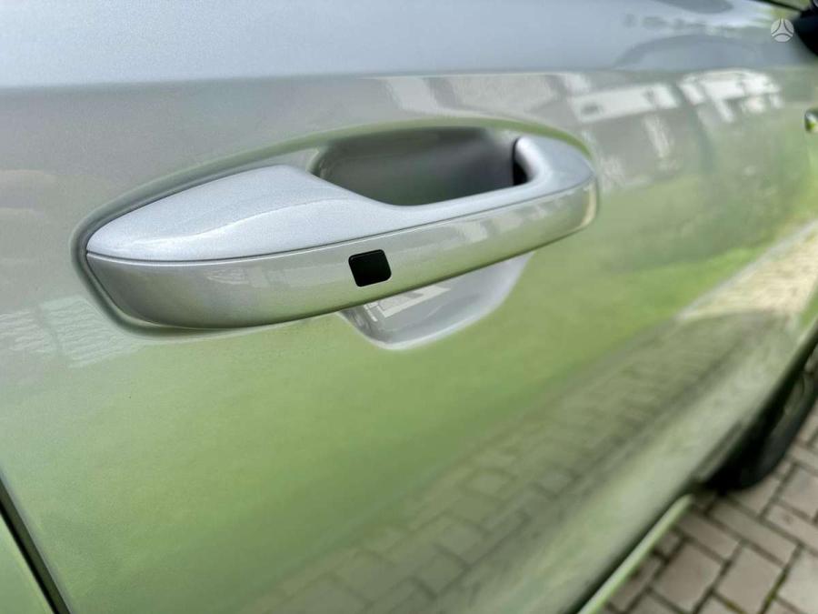 Pelēks Kia Sorento 2022 Viļņa, ar dzinēja tilpumu 1.60 L un nobraukumu 120 tūkst. km par 24400 €, foto 14 vietnē AUTOMOTO.COM.LV