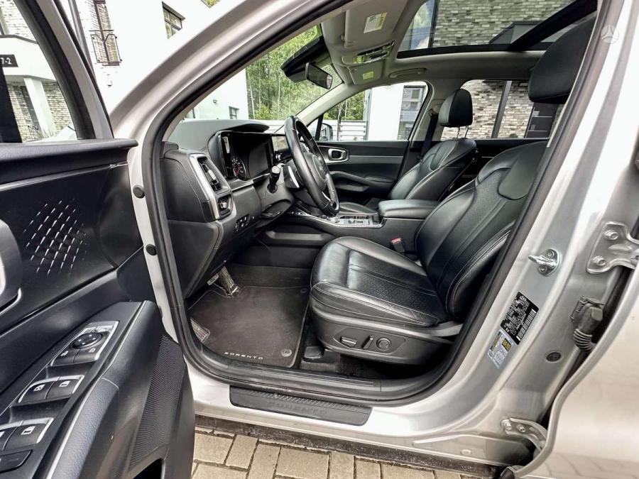 Pelēks Kia Sorento 2022 Viļņa, ar dzinēja tilpumu 1.60 L un nobraukumu 120 tūkst. km par 24400 €, foto 17 vietnē AUTOMOTO.COM.LV