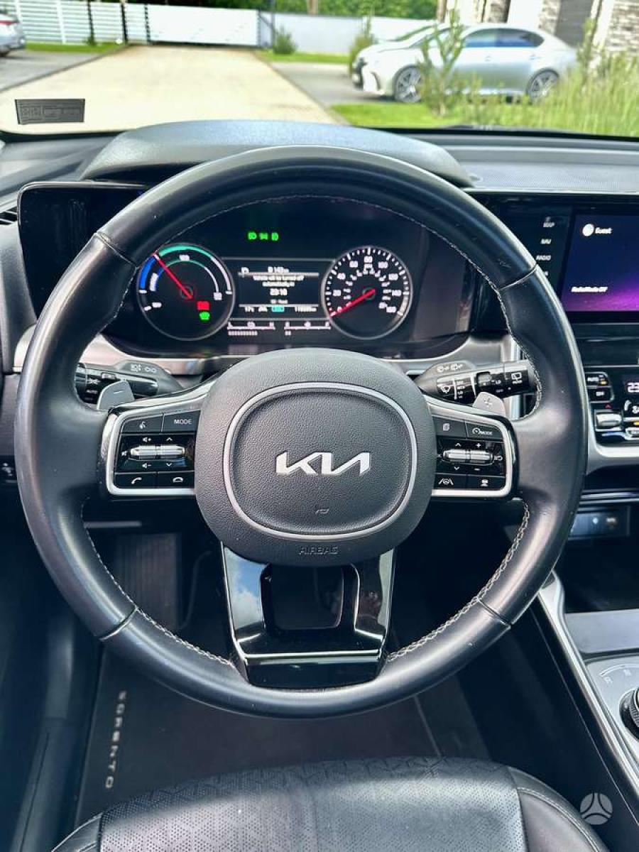 Pelēks Kia Sorento 2022 Viļņa, ar dzinēja tilpumu 1.60 L un nobraukumu 120 tūkst. km par 24400 €, foto 24 vietnē AUTOMOTO.COM.LV