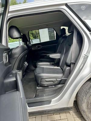 Pelēks Kia Sorento 2022 Viļņa, ar dzinēja tilpumu 1.60 L un nobraukumu 120 tūkst. km par 24400 €, foto 36 vietnē AUTOMOTO.COM.LV