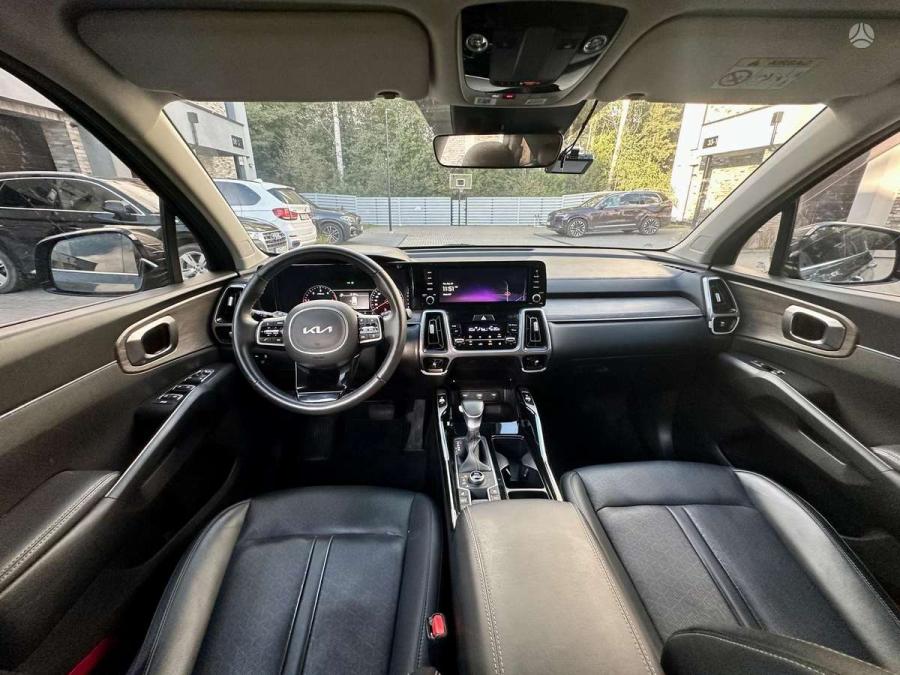 Pelēks Kia Sorento 2022 Viļņa, ar dzinēja tilpumu 2.15 L un nobraukumu 161 tūkst. km par 15250 €, foto 17 vietnē AUTOMOTO.COM.LV