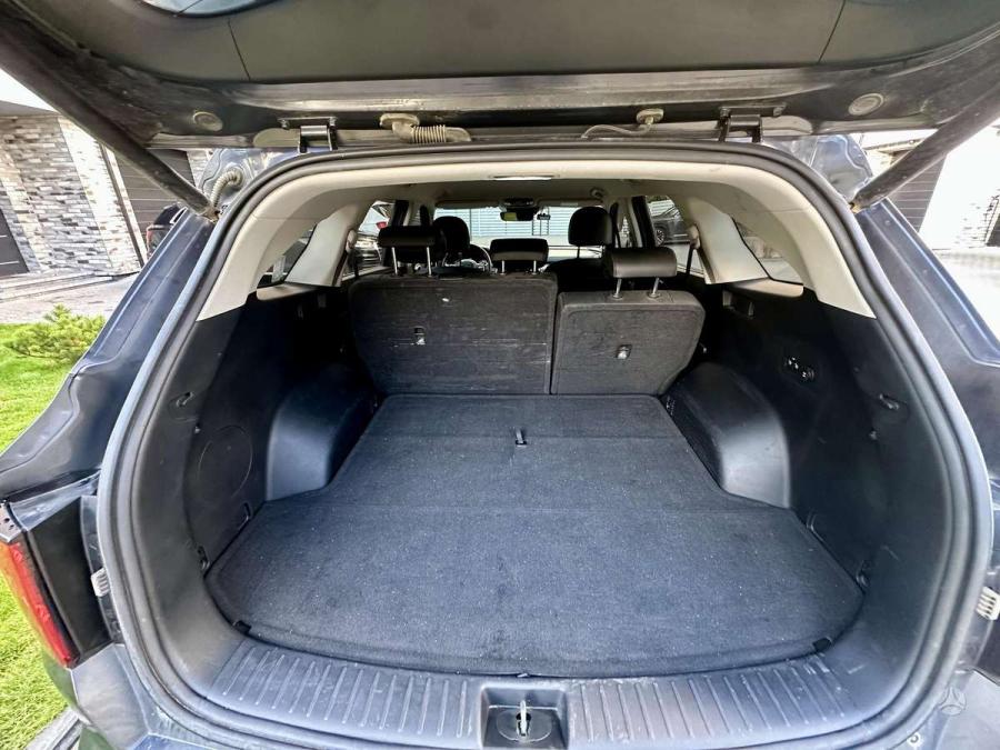 Pelēks Kia Sorento 2022 Viļņa, ar dzinēja tilpumu 2.15 L un nobraukumu 161 tūkst. km par 15250 €, foto 28 vietnē AUTOMOTO.COM.LV
