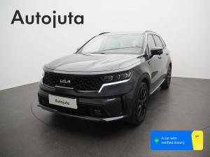 Pelēks Kia Sorento 2023 Viļņa, ar dzinēja tilpumu 2.15 L un nobraukumu 70 tūkst. km par 36900 €, foto  vietnē AUTOMOTO.COM.LV