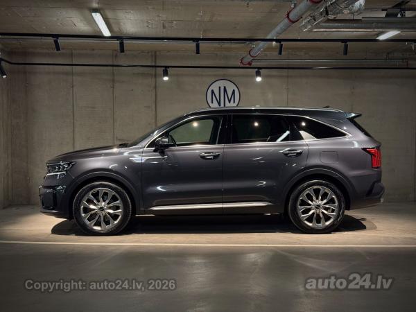 Pelēks Kia Sorento 2023 Tallina, ar dzinēja tilpumu 2.20 L un nobraukumu 127 tūkst. km par 32990 €, foto 7 vietnē AUTOMOTO.COM.LV