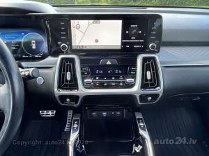 Pelēks Kia Sorento 2024 Tallina, ar dzinēja tilpumu 2.20 L un nobraukumu 47 tūkst. km par 45900 €, foto 14 vietnē AUTOMOTO.COM.LV