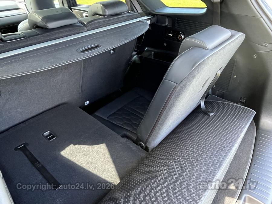 Pelēks Kia Sorento 2024 Tallina, ar dzinēja tilpumu 2.20 L un nobraukumu 47 tūkst. km par 45900 €, foto 18 vietnē AUTOMOTO.COM.LV