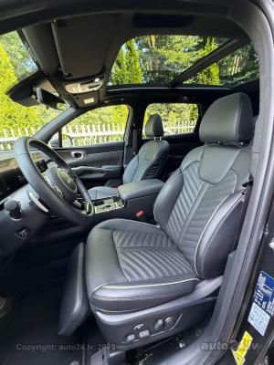 Grey Kia Sorento 2026 in Tallinn, with an engine capacity of 2.20 L and mileage of 10 thousand km for 61150 €, photo 14 on AUTOMOTO.COM.LV