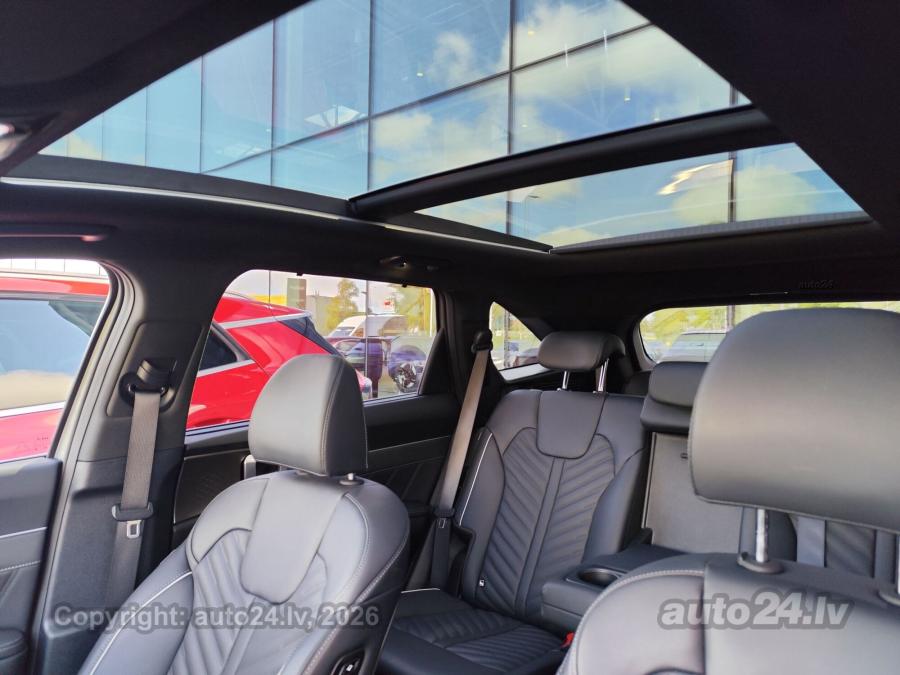 Pelēks Kia Sorento 2026 Tallina, ar dzinēja tilpumu 2.20 L un nobraukumu 9 tūkst. km par 61900 €, foto 17 vietnē AUTOMOTO.COM.LV