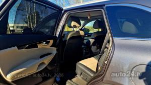Pelēks Kia Sorento 2016 Tallina, ar dzinēja tilpumu 2.20 L un nobraukumu 194 tūkst. km par 15000 €, foto 15 vietnē AUTOMOTO.COM.LV