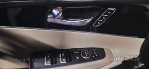 Pelēks Kia Sorento 2016 Tallina, ar dzinēja tilpumu 2.20 L un nobraukumu 194 tūkst. km par 15000 €, foto 23 vietnē AUTOMOTO.COM.LV