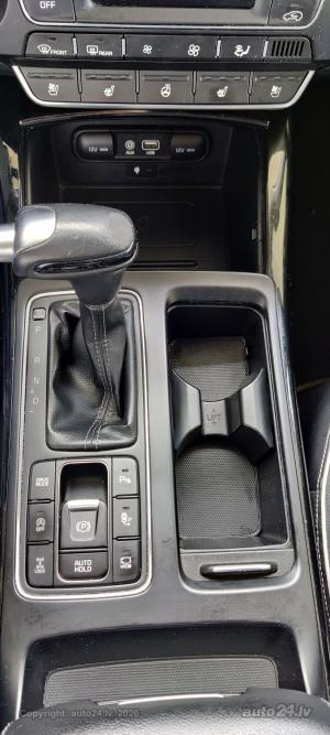 Pelēks Kia Sorento 2019 Tallina, ar dzinēja tilpumu 2.20 L un nobraukumu 164 tūkst. km par 22500 €, foto 15 vietnē AUTOMOTO.COM.LV
