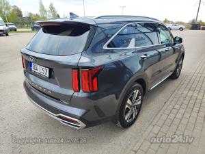 Pelēks Kia Sorento 2020 Tartu, ar dzinēja tilpumu 2.20 L un nobraukumu 131 tūkst. km par 32990 €, foto 5 vietnē AUTOMOTO.COM.LV