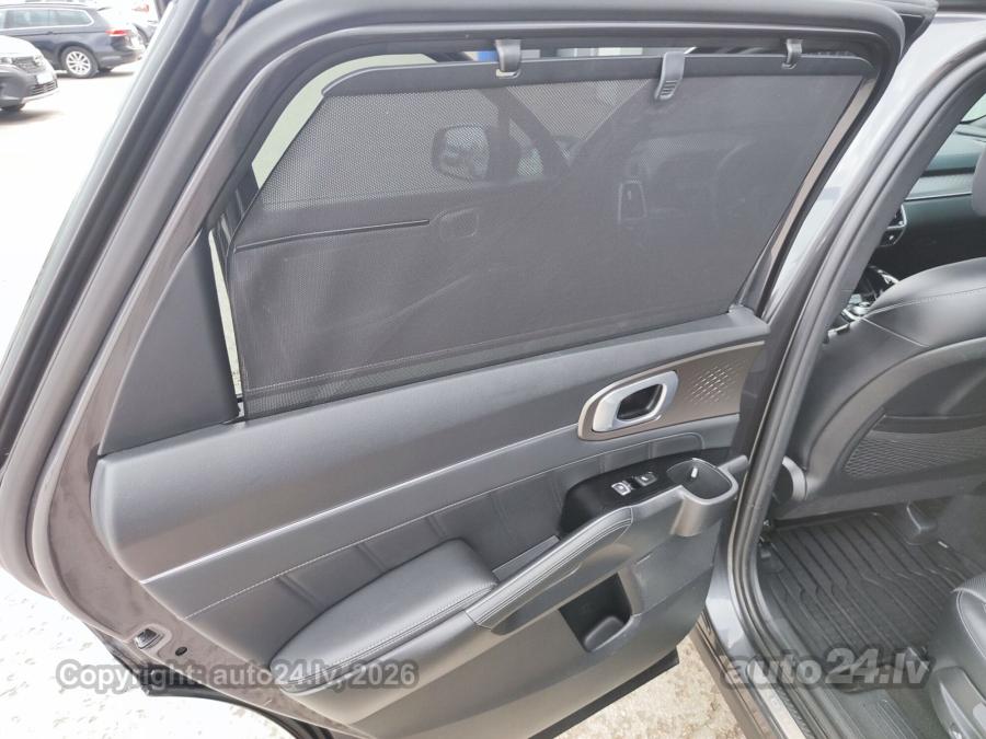 Pelēks Kia Sorento 2020 Tartu, ar dzinēja tilpumu 2.20 L un nobraukumu 131 tūkst. km par 32990 €, foto 10 vietnē AUTOMOTO.COM.LV