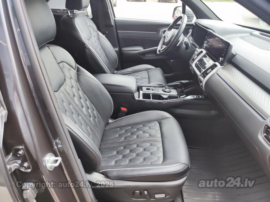Pelēks Kia Sorento 2020 Tartu, ar dzinēja tilpumu 2.20 L un nobraukumu 131 tūkst. km par 32990 €, foto 12 vietnē AUTOMOTO.COM.LV